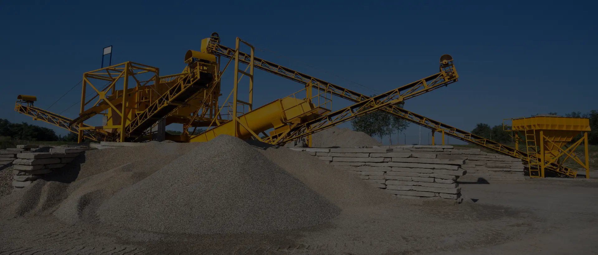 Remaq-Maquinaria, equipos y material para construcción